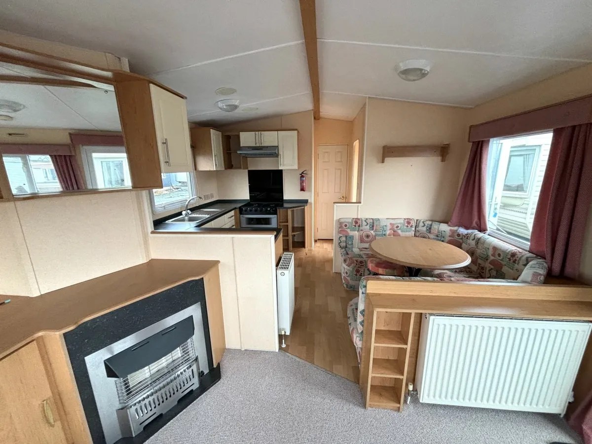 35 x 12 Torino, Free Delivery – Nomadic Caravans